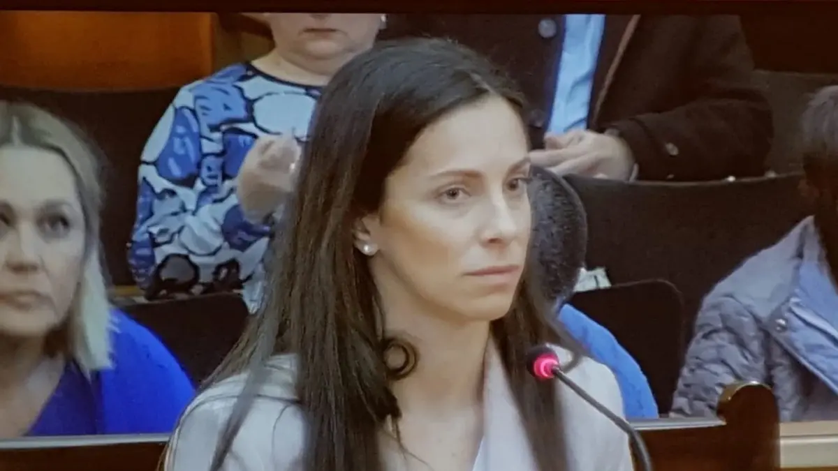 Corpo Em Chamas O Que é Feito Hoje De Rosa Peral Digicartaz