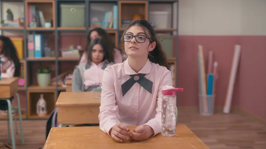 AlRawabi School For Girls Temporada 2: Porque é que há novas atrizes?